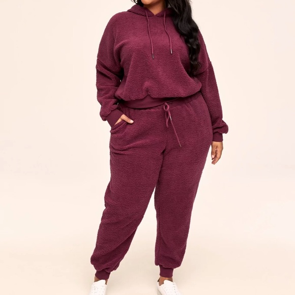 Adore Me | Other | Fuzzy Lounge Set New | Poshmark